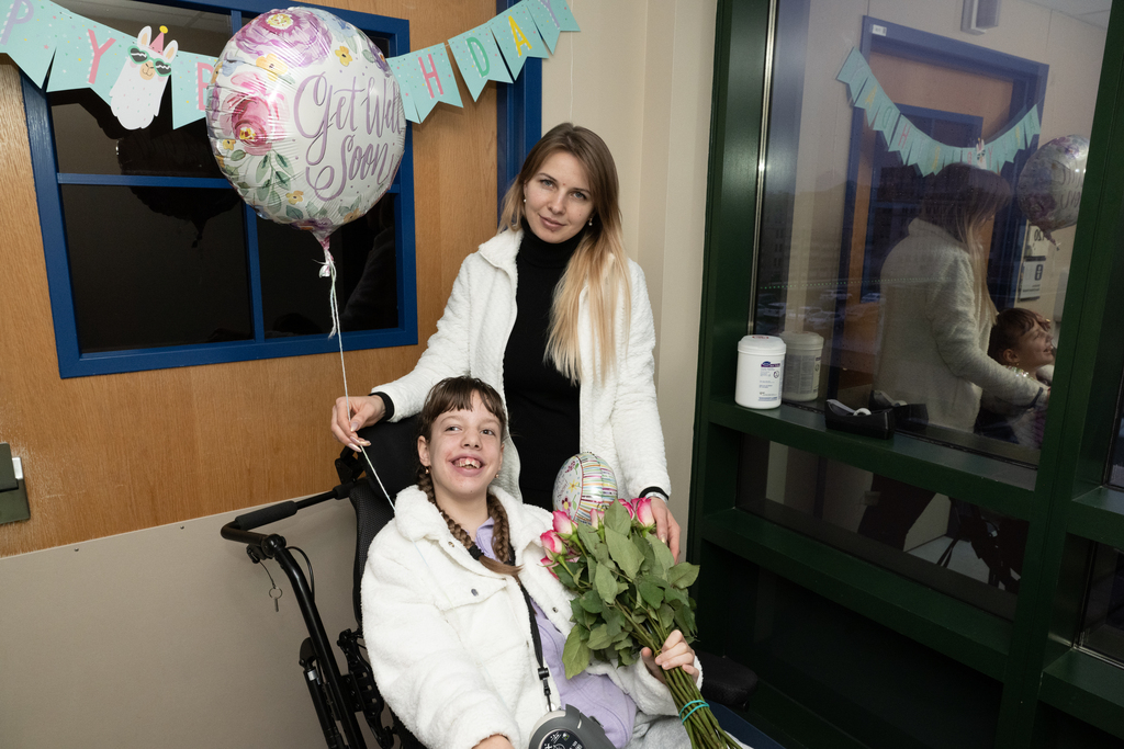 New year brings new hope for Ukrainian parents seeking spine surgery for their daughter : Inside ...