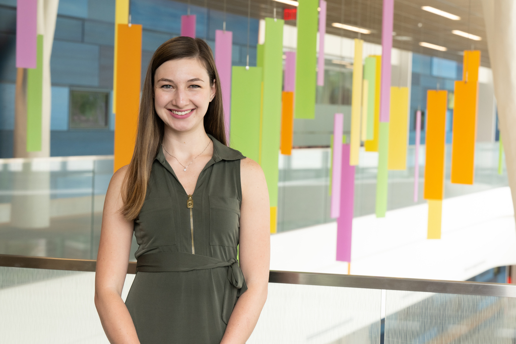 After growing up in Austintown, Dr. Michelle Pfeffer returns to her ...