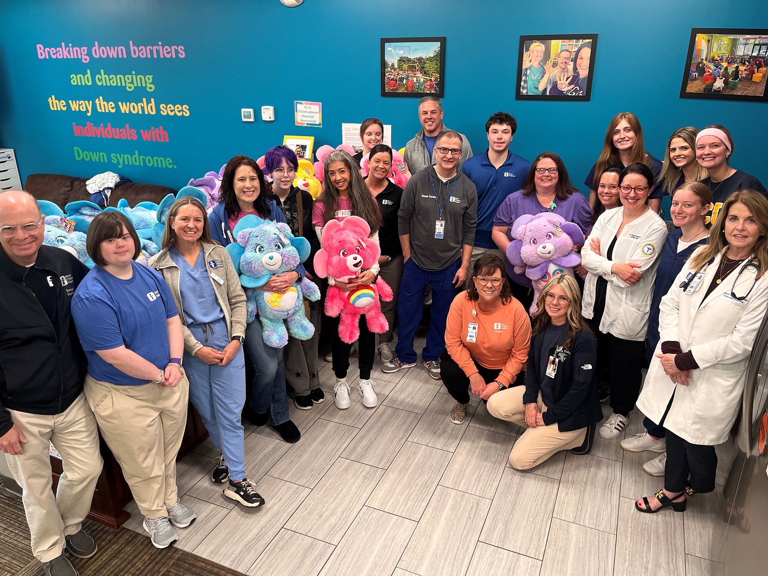 Nurse practitioner organizes teddy bear clinic for kids with Down ...